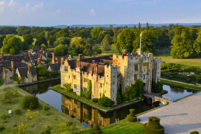 Hever Castle: A Journey Through History - Luxe Beat Magazine
