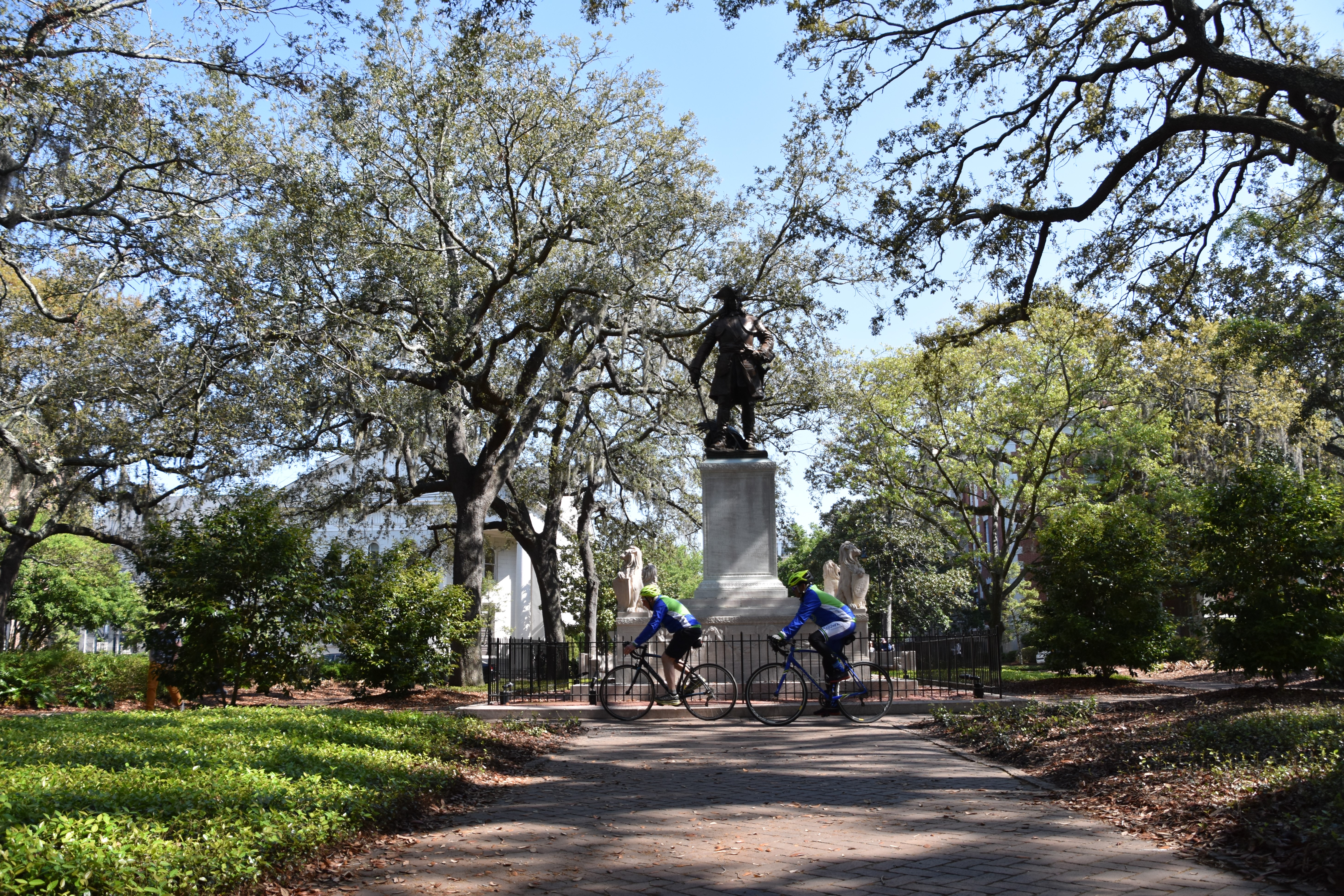Explore Savannah, Charleston by Bike - Luxe Beat Magazine