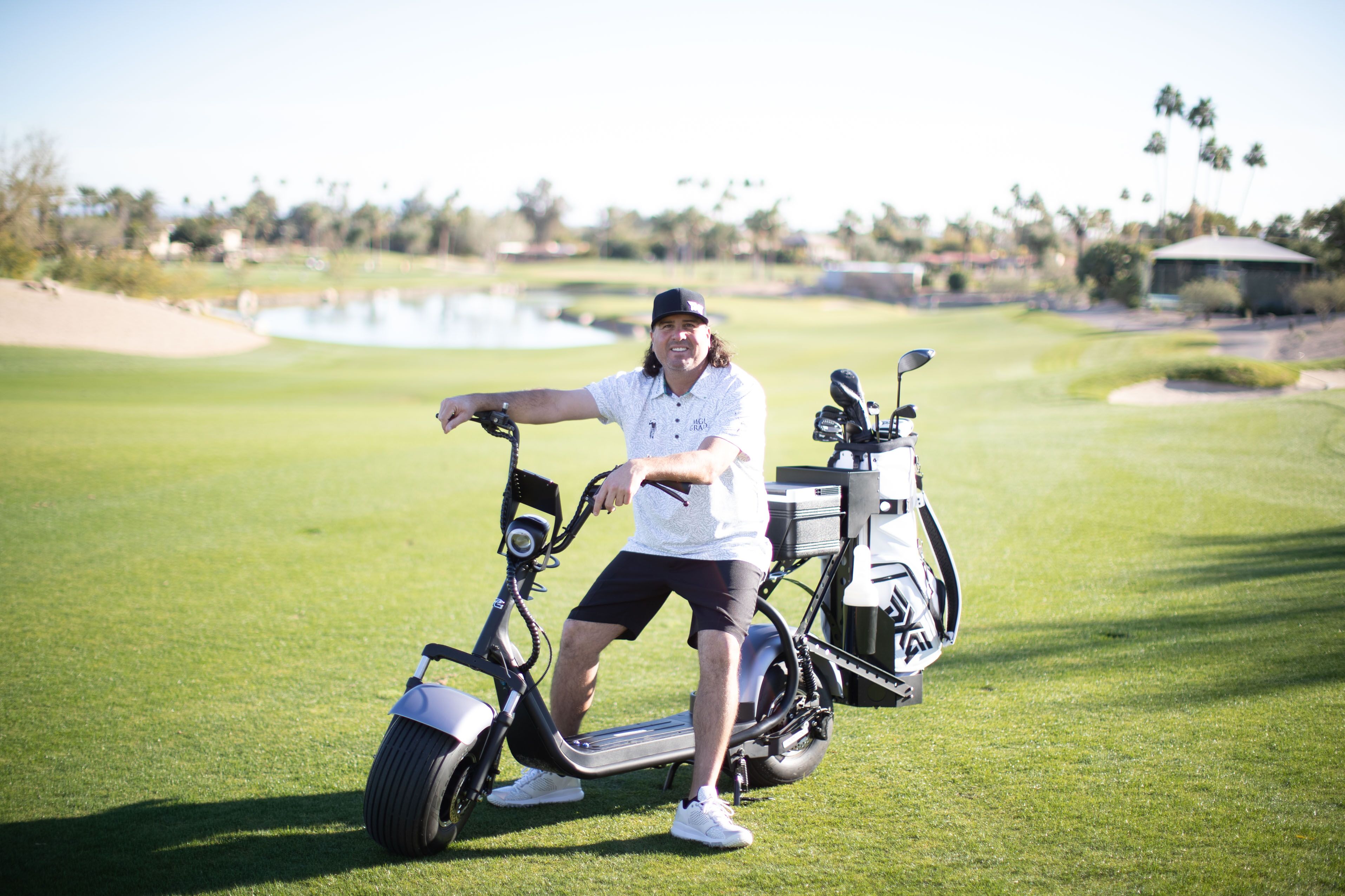 Single Rider Golf Cart Allows Social Distancing - Luxe Beat Magazine
