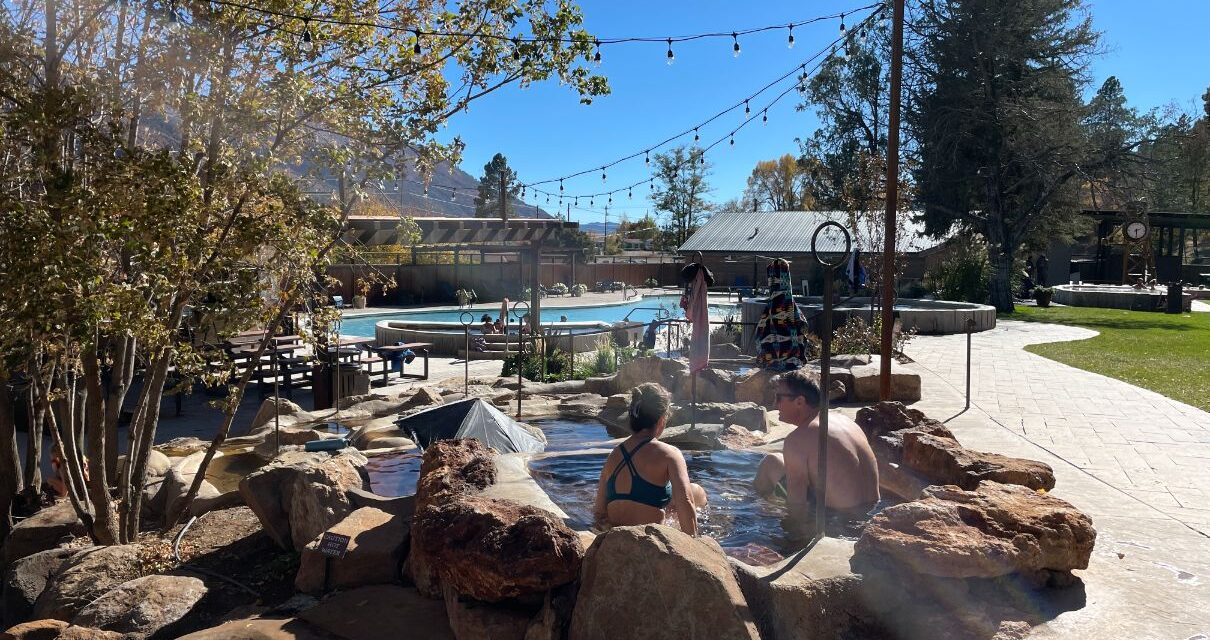 Soak in “magic water” at Durango Hot Springs - Luxe Beat Magazine