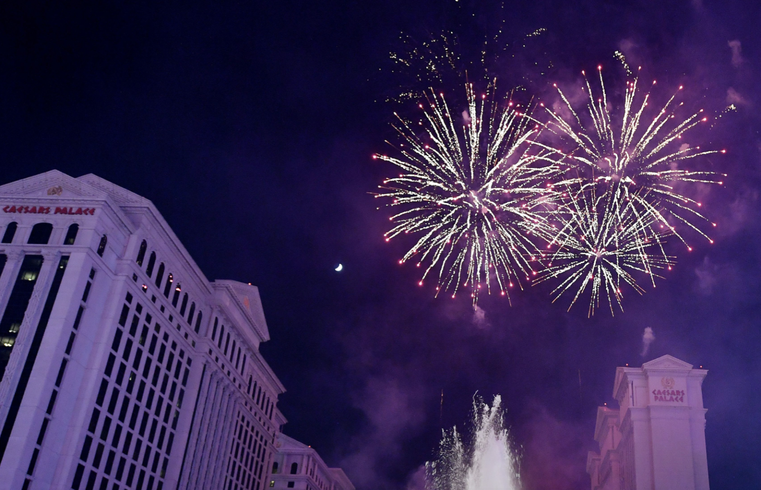 Las Vegas for NYE Countdown into 2023 - Luxe Beat Magazine