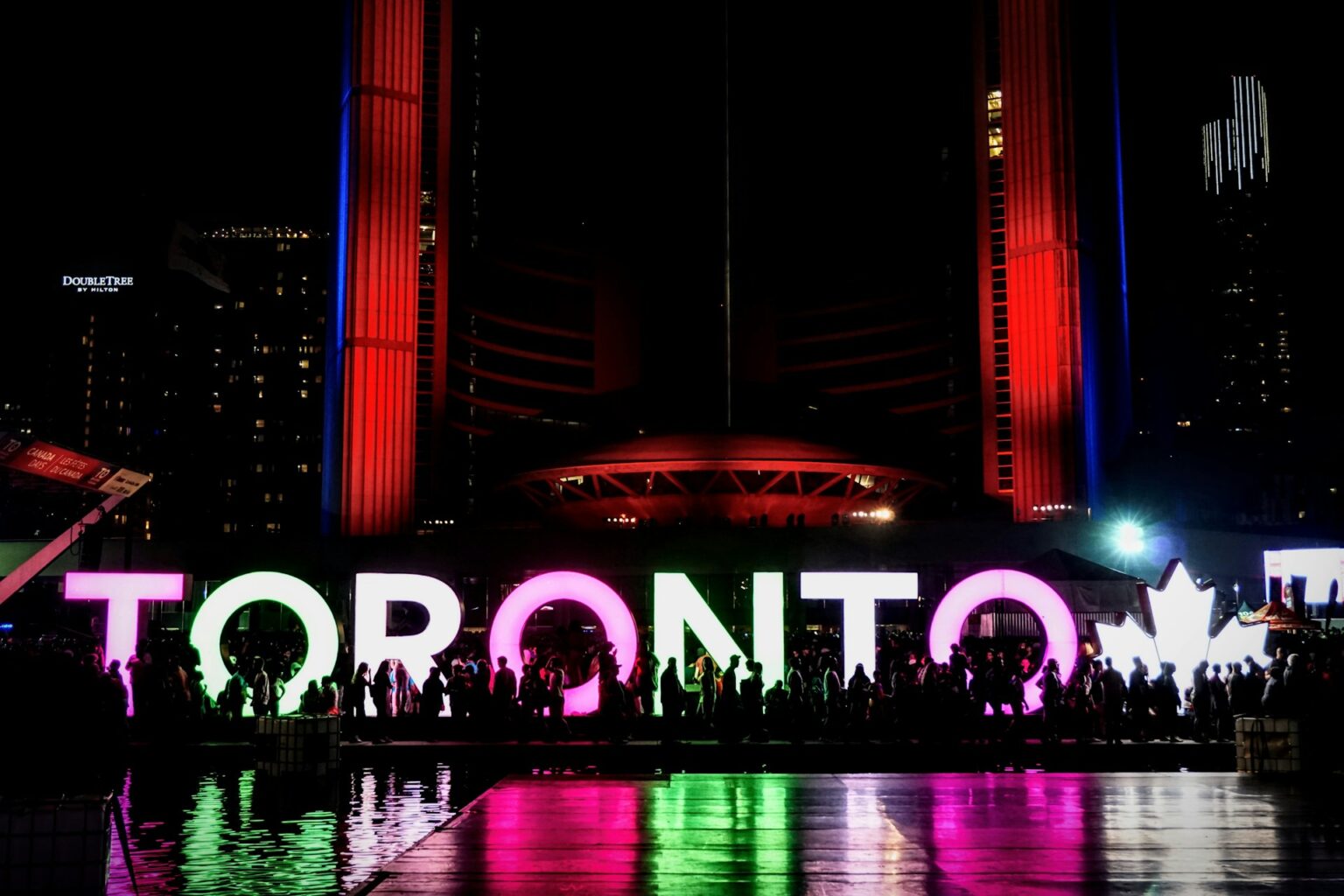 Exploring Toronto's Dynamic Commercial Real Estate Boom - Luxe Beat ...