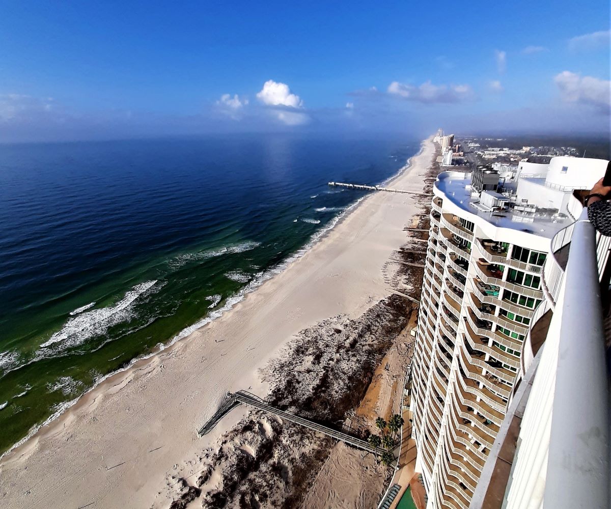 Beachfront Bliss: 3 Upscale Alabama Retreats On The Gulf of Mexico That ...