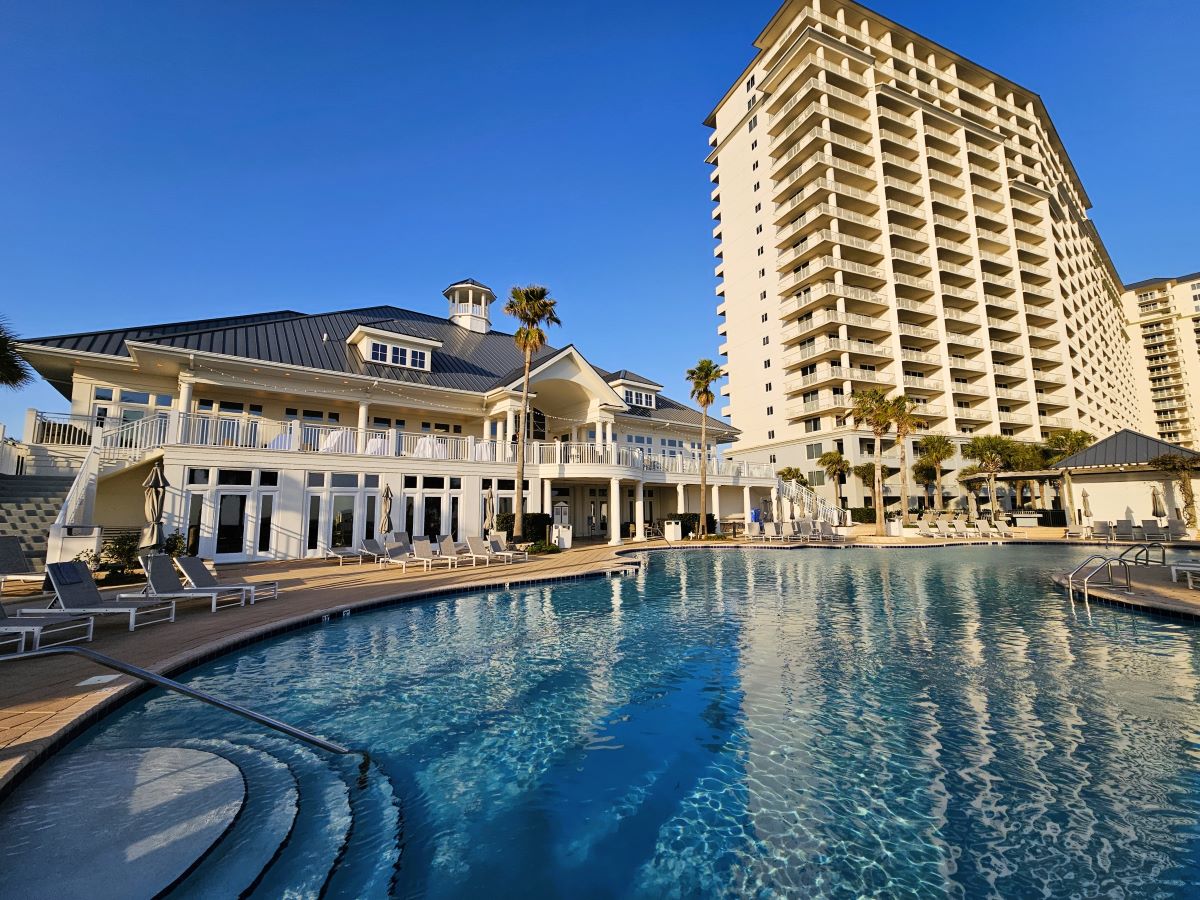 Beachfront Bliss: 3 Upscale Alabama Retreats On The Gulf of Mexico That ...