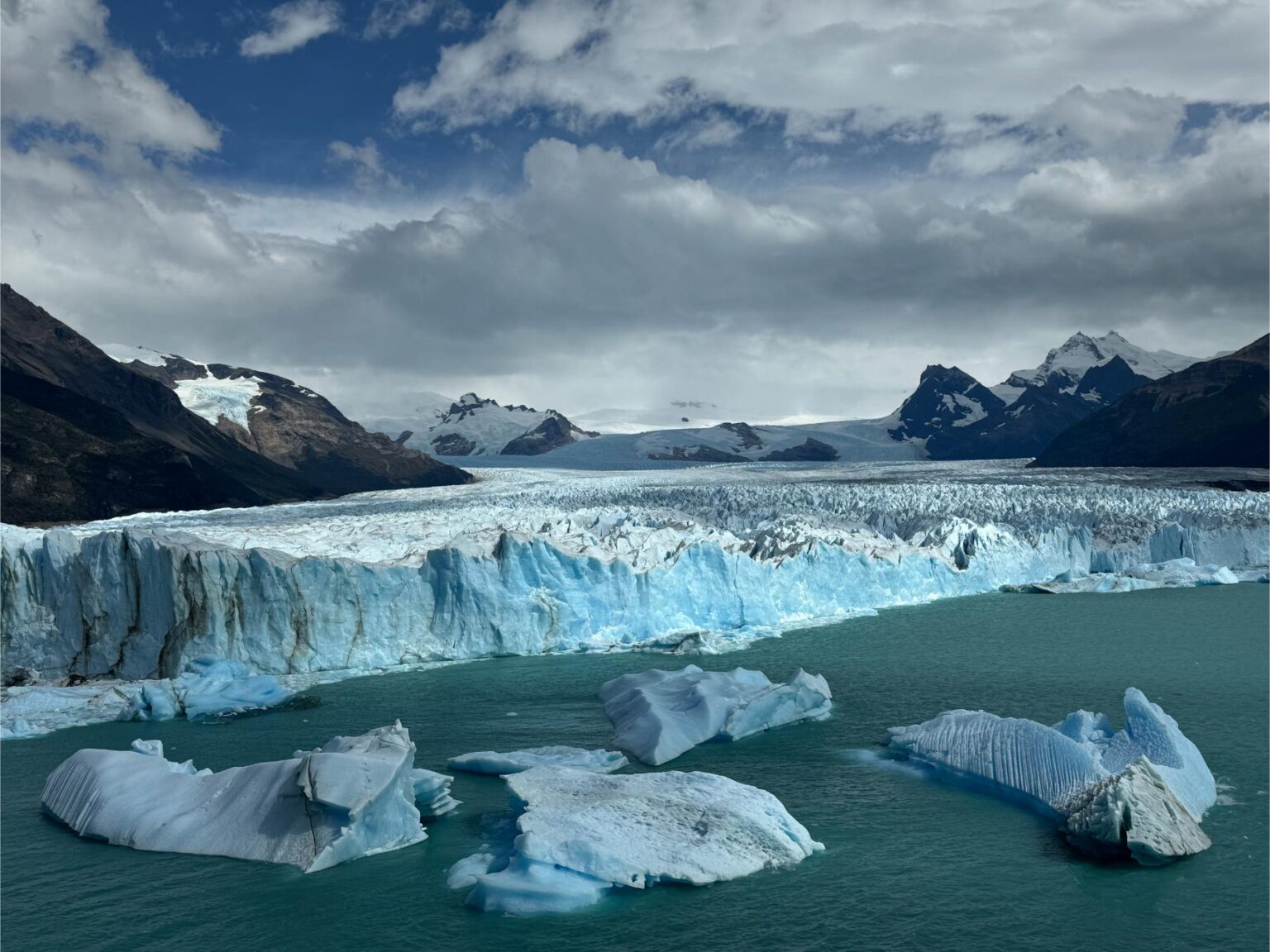 Dazzle your senses with a trip to Argentina’s Perito Moreno Glacier ...
