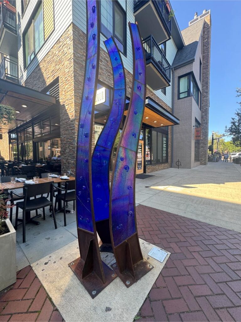 Lake Oswego: A Hub for Outdoor Art Installations - Luxe Beat Magazine
