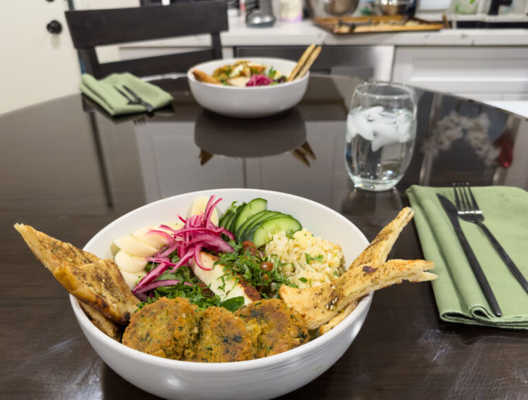 Discover Mediterranean Cuisine in Desert Hot Springs with Traveling ...